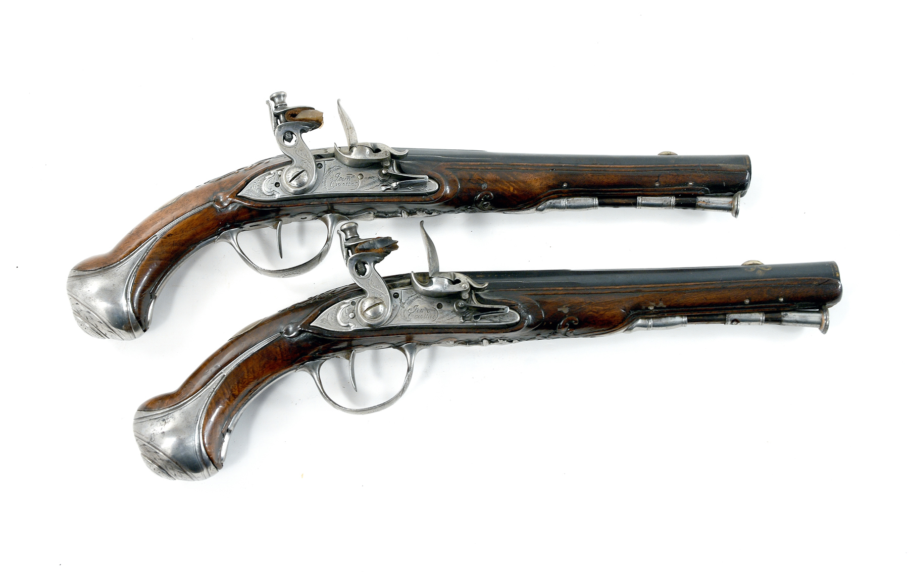A PAIR OF FLINTLOCK PISTOLS | Auktion
